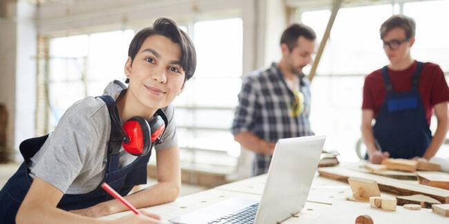 What is Vocational Education? its Advantages and Opportunities